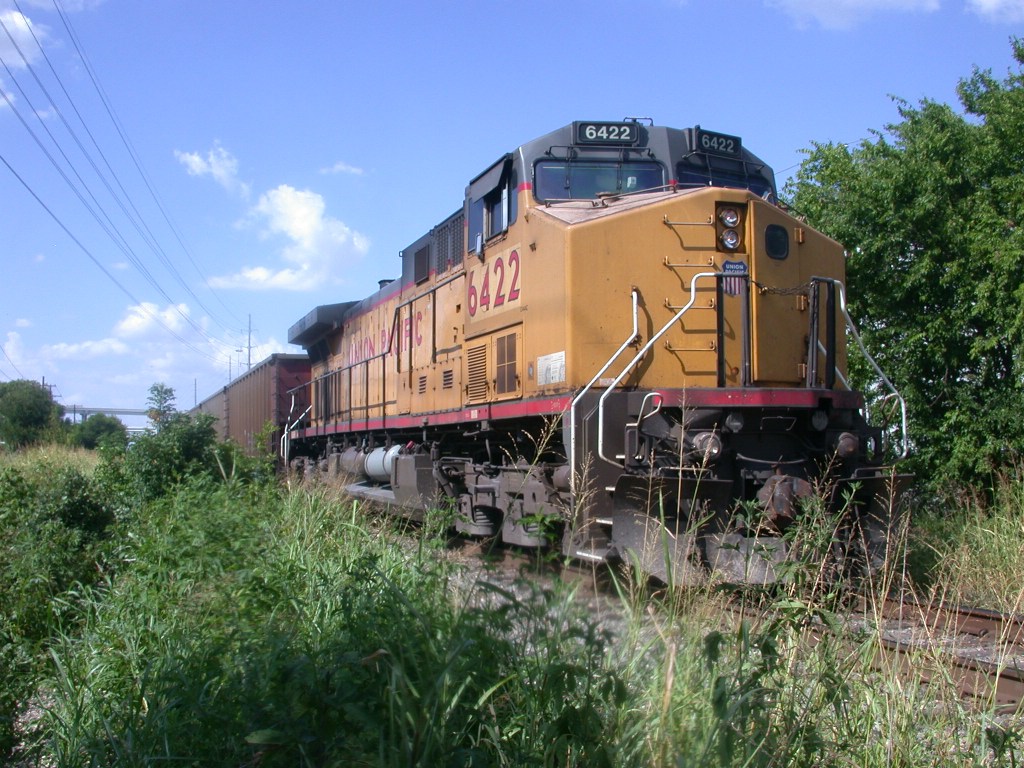 UP 6422 On the south end of a NB train